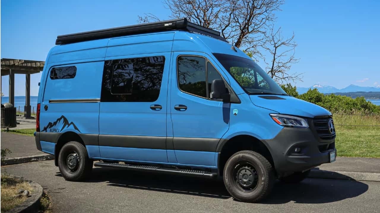 If you're a 4x4 camper van lover, keep an eye out for this Mercedes ...