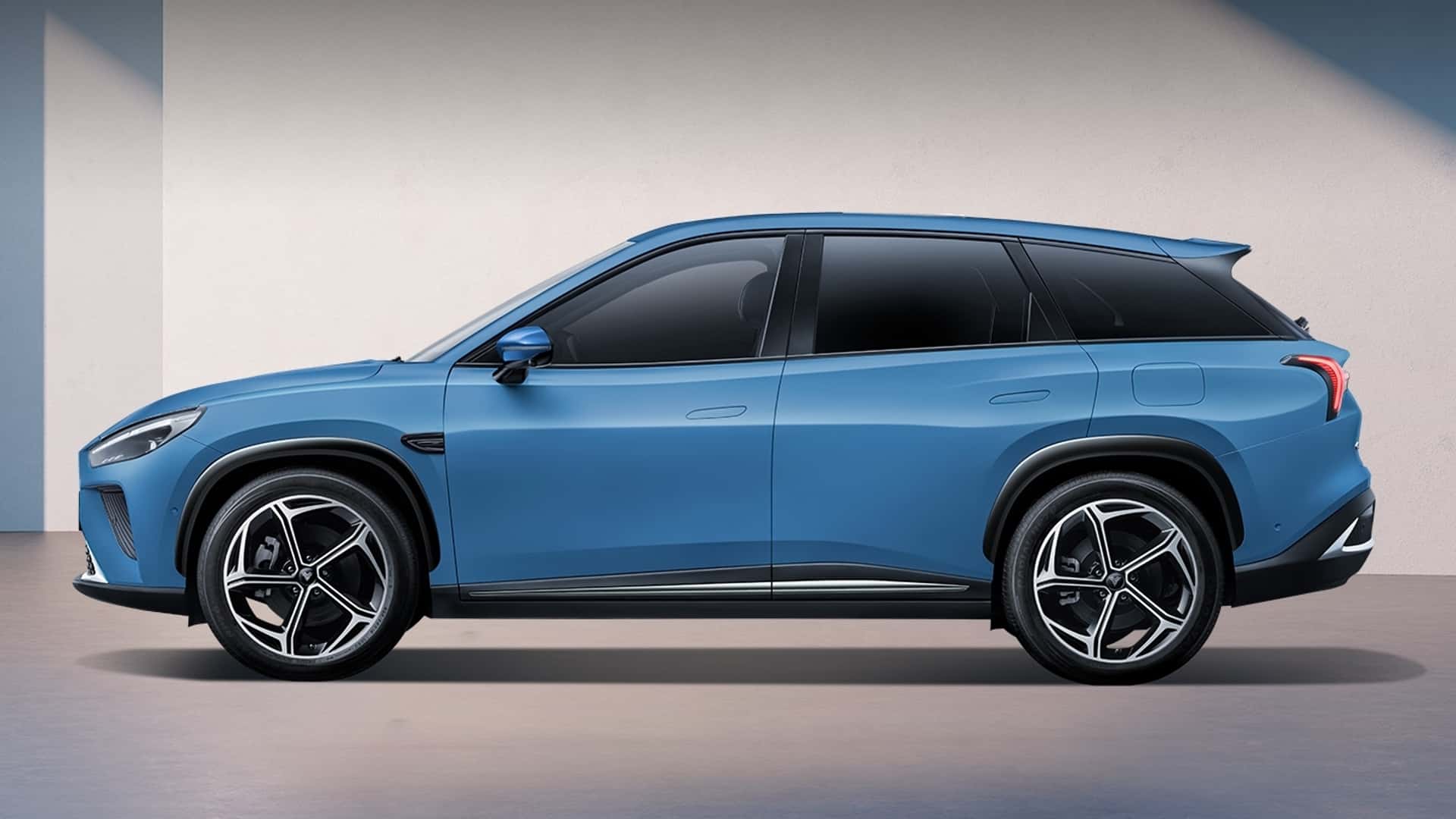 Neta L: SUV elétrico com recarga ultrarrápida pode vir ao Brasil