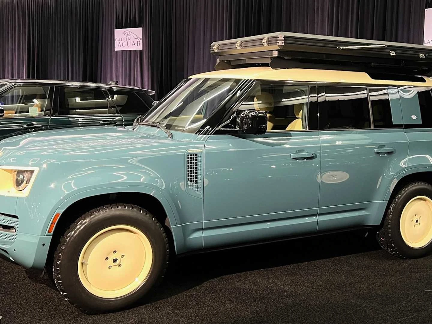 Land Rover Defender 2022 Automatic