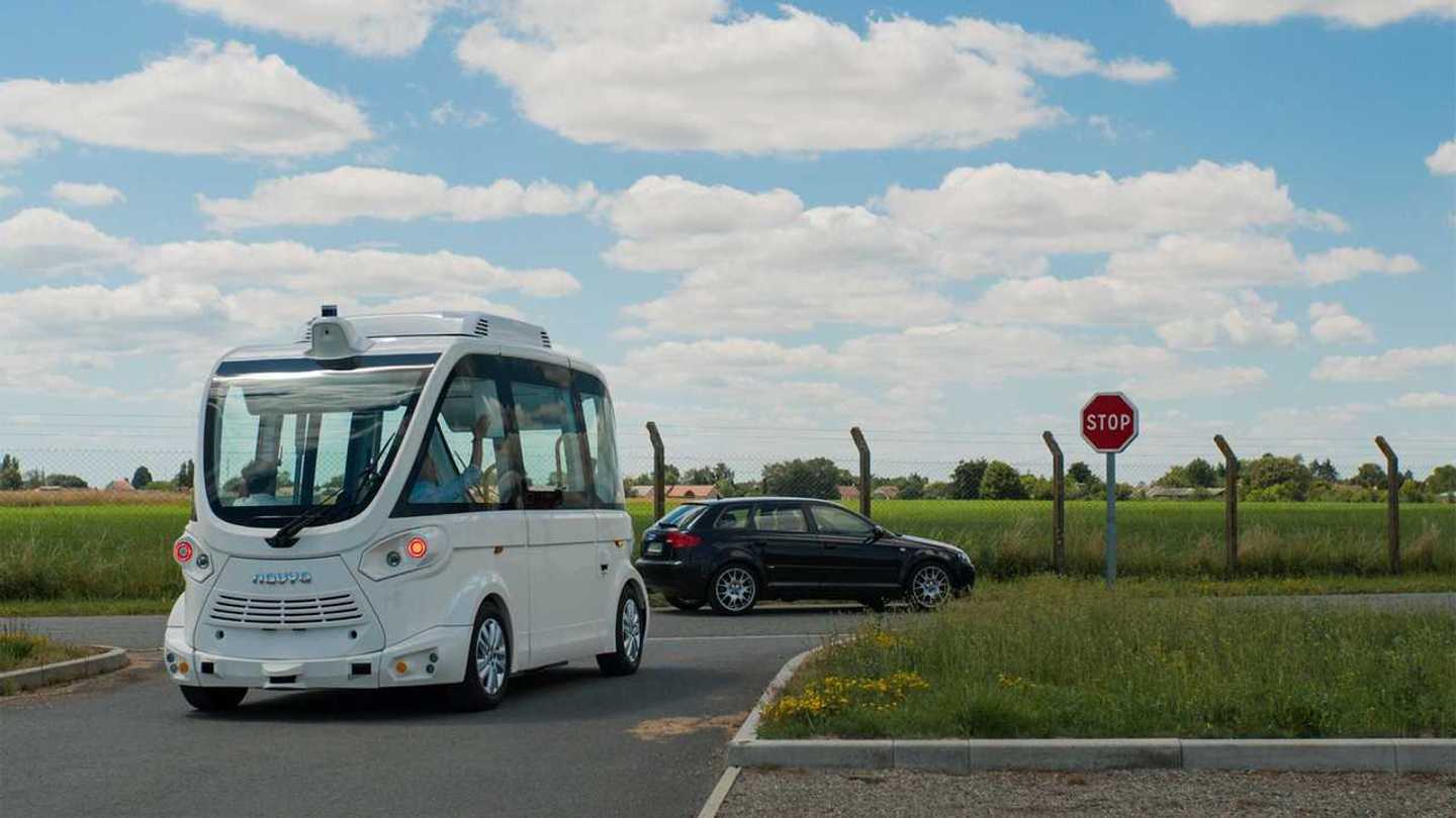 Les premiers taxis autonomes d'Intel arriveront en 2023