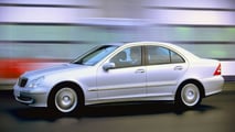 Mercedes C-Klasse (2000-2007): Die zweite Generation wird 25