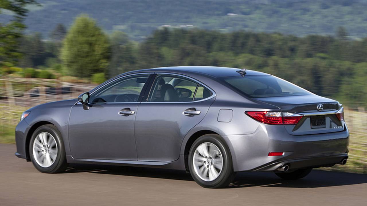 First Drive Review: 2015 Lexus ES350–A Whole Lot of Luxury