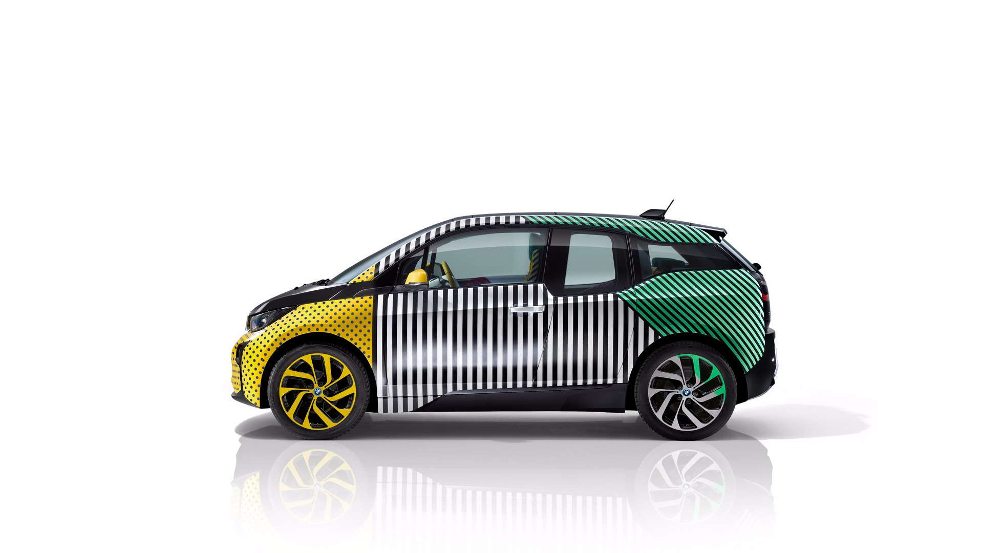 BMW i3 et i8 Memphis Style - Quand l'automobile devient objet d'art