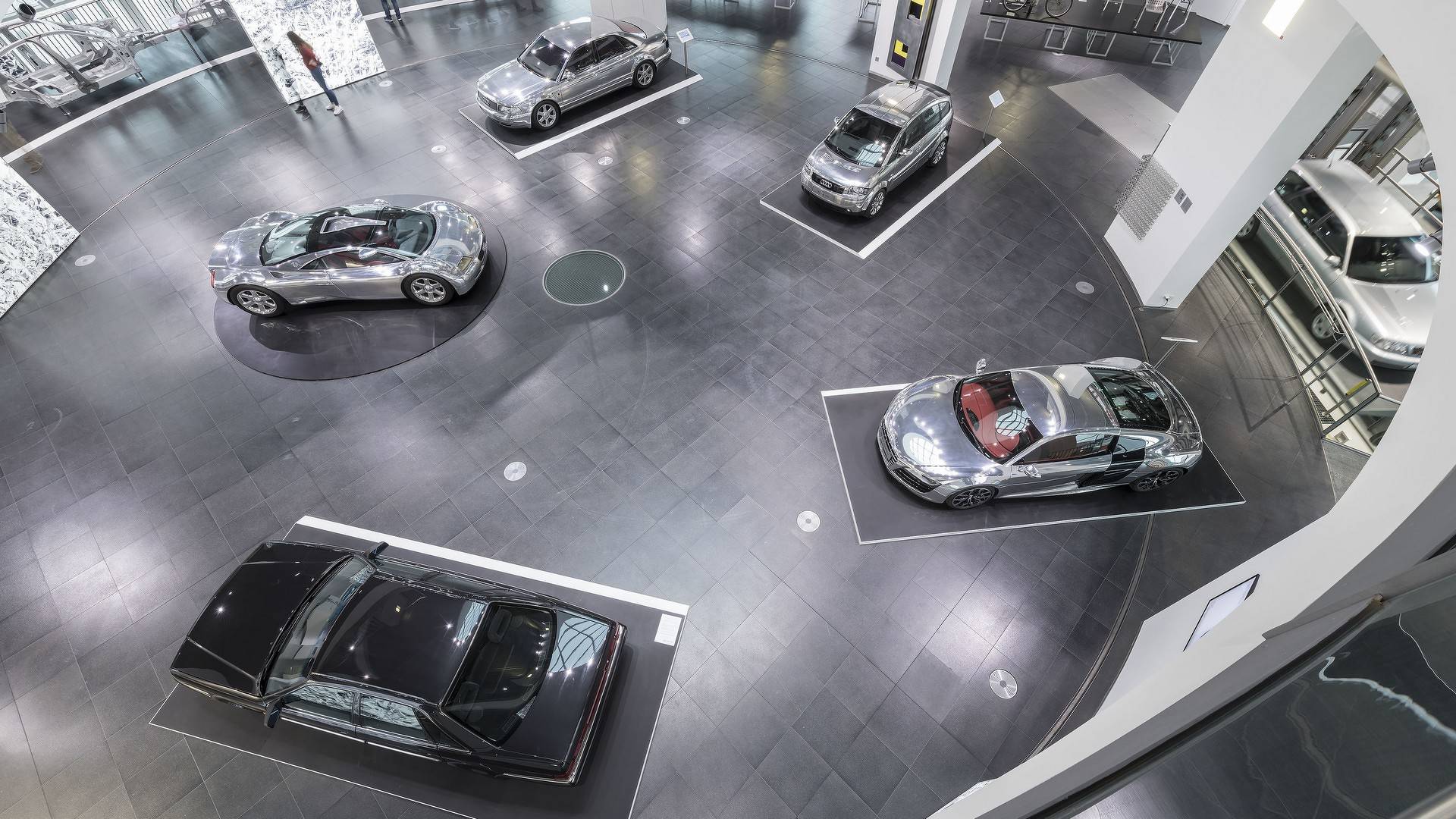 Audi expose ses modèles en aluminium