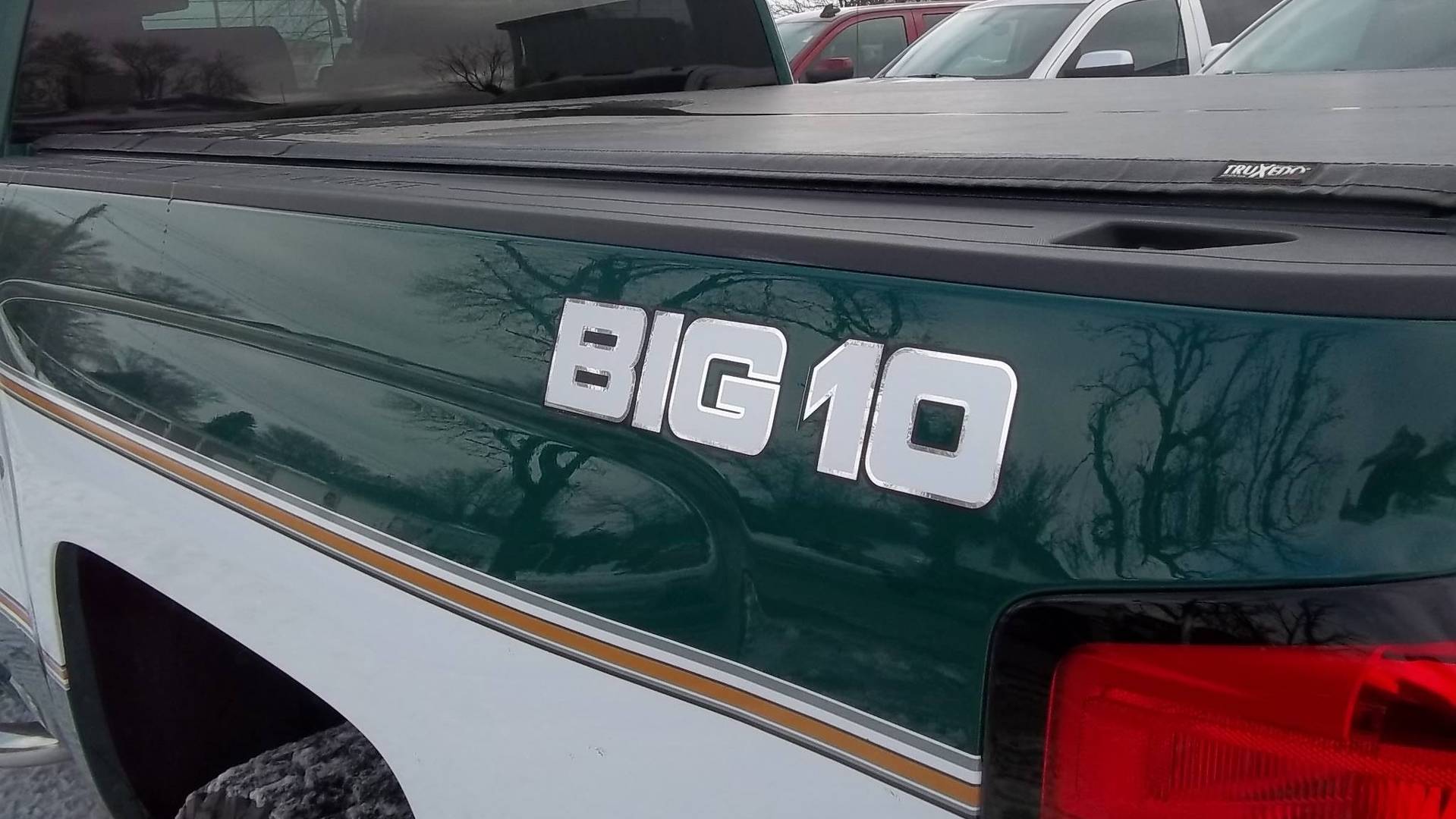 This Retro Cheyenne Conversion Of A Modern Silverado Is Awesome