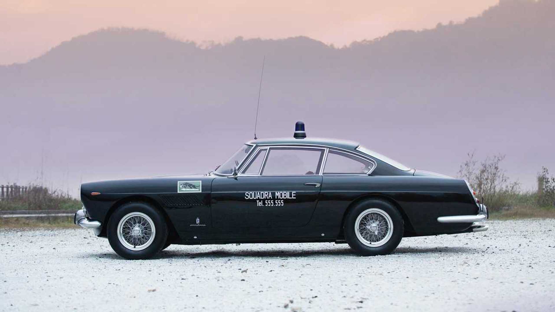 ¿Un Ferrari 250 GTE 2+2 de policía? Es real y está a la venta