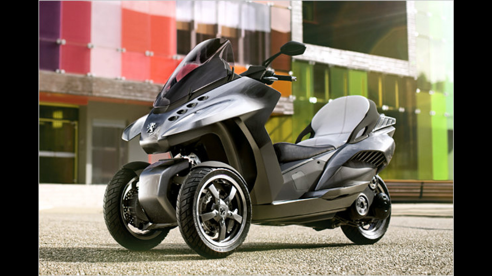 HYbrid3 Evolution Concept: Hybrid-Dreirad, nun ohne Dach