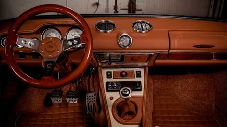 Este es el interior más lujoso jamás visto en un Lada