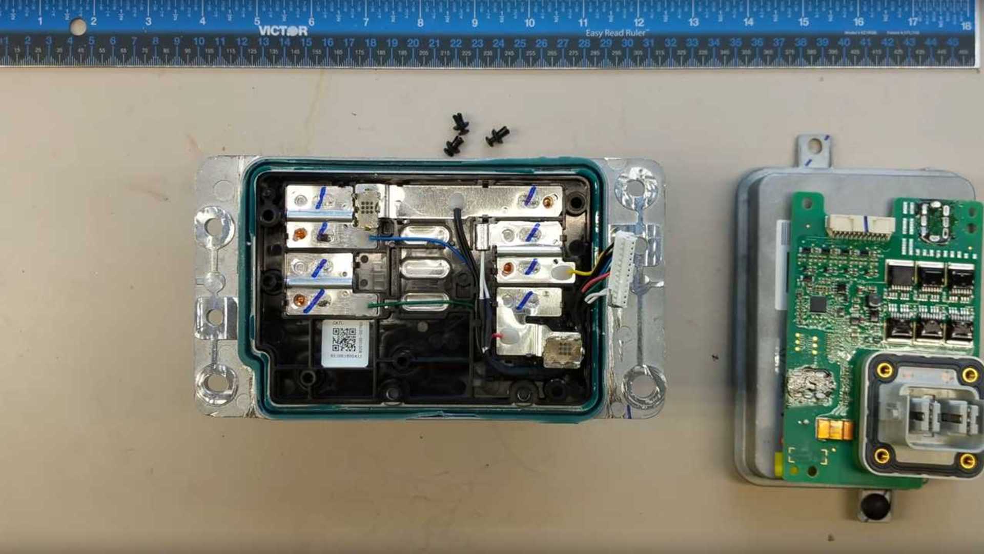 Tesla's New 12V Li-Ion Auxiliary Battery Has CATL Cells Inside