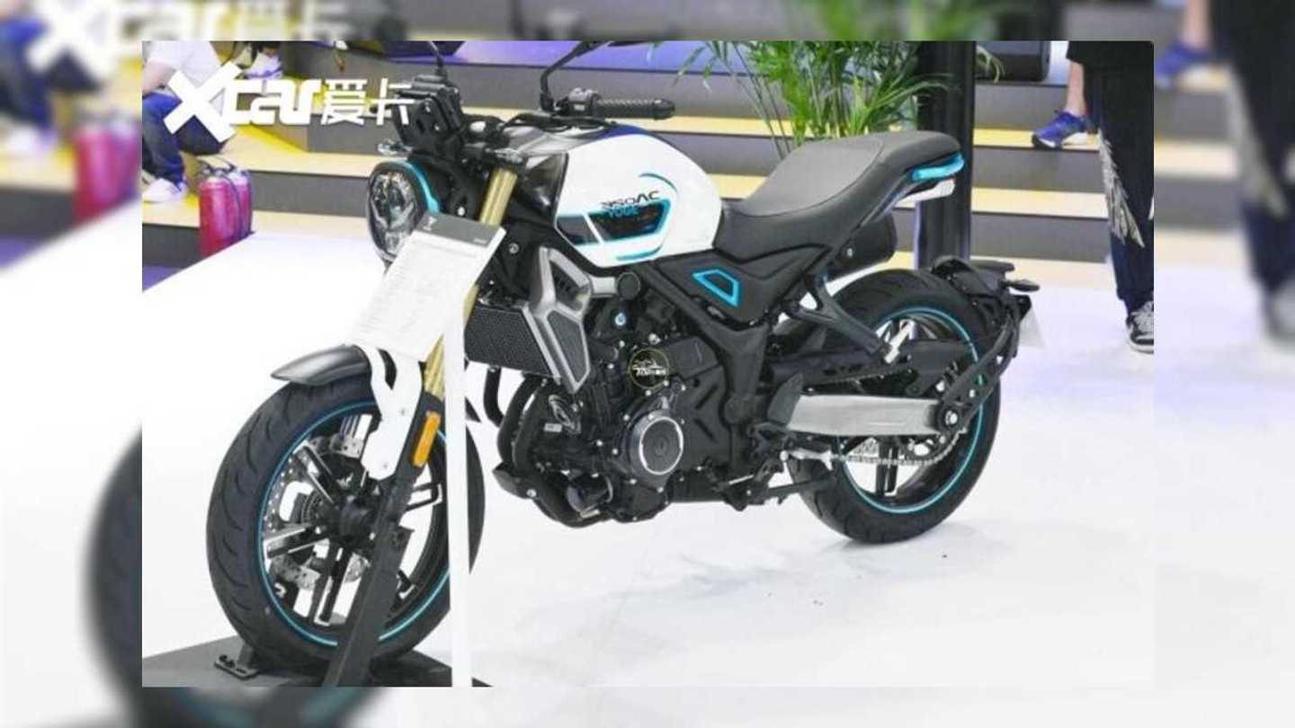 Voge Unveils 350 AC Retro-Style Roadster In China