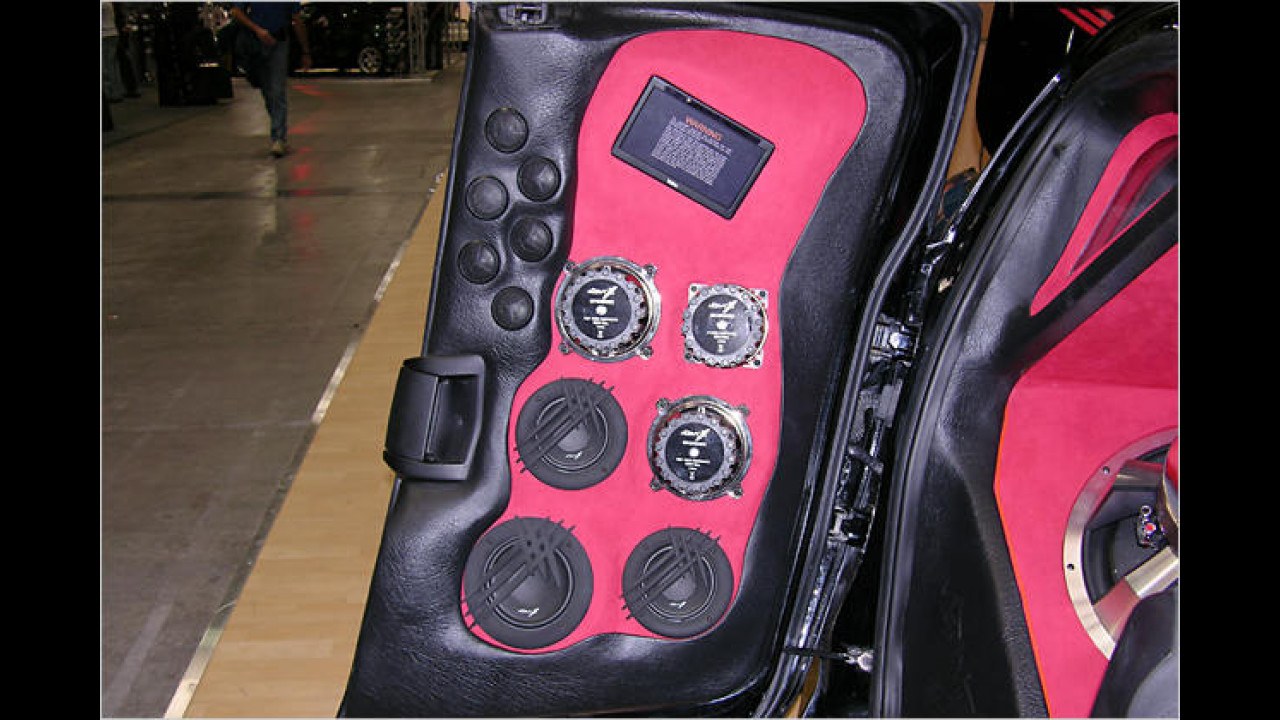 Car-Audio-Extreme: Die Car + Sound 2007 beschallt Deutschland