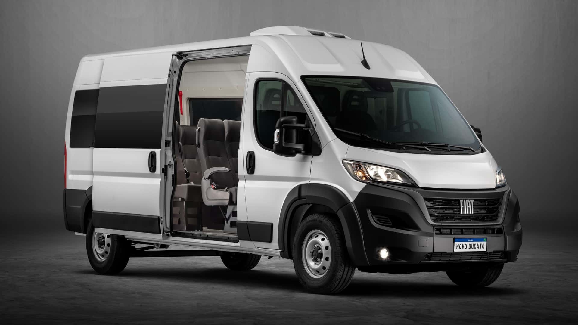 Fiat lança a nova Ducato 2025, que ganhou uma versão inédita