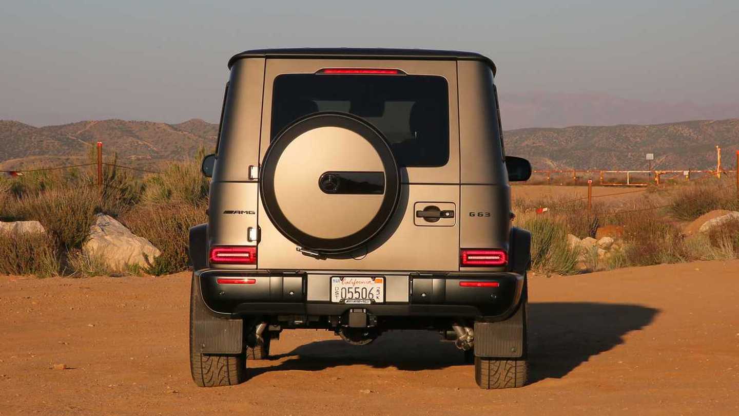 Drag Race: Mercedes-AMG G63 Vs. Land Rover Defender V8 Vs. Jeep ...