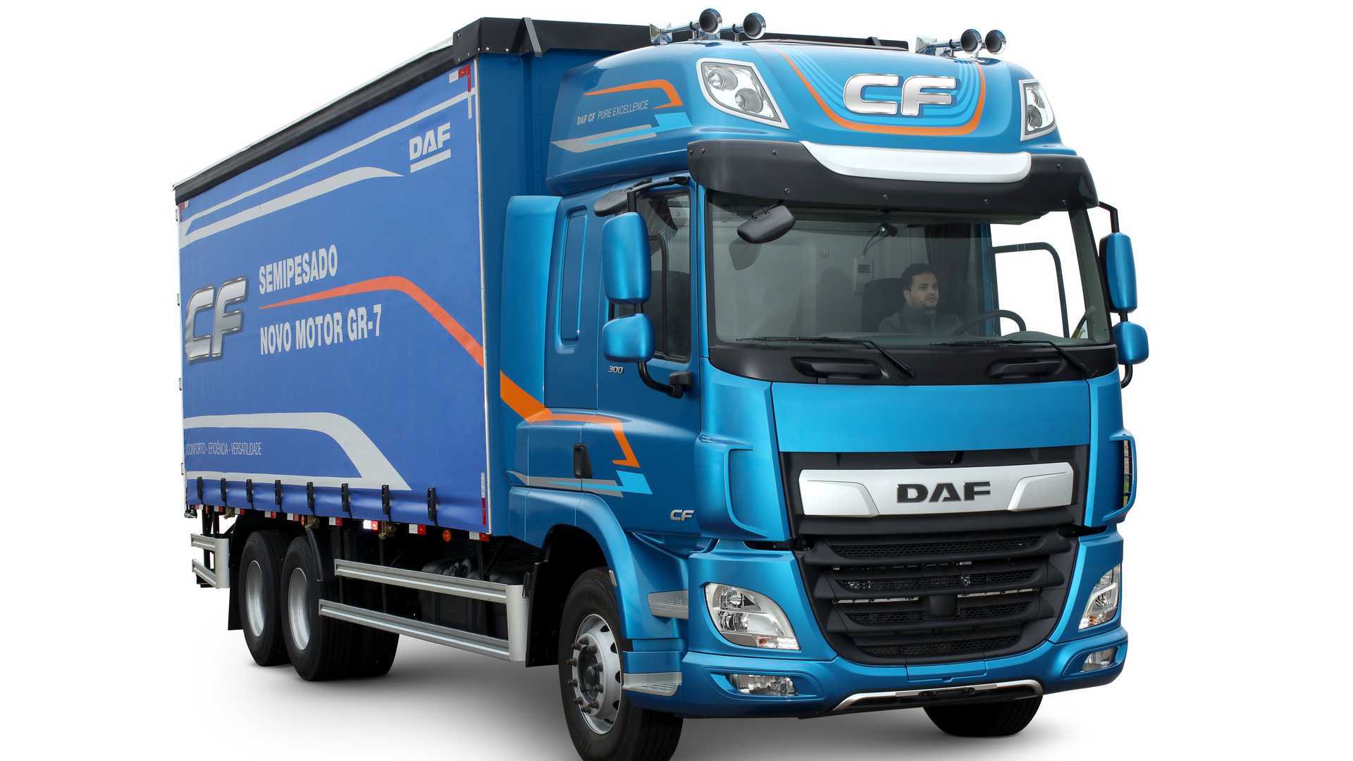 DAF CF 7 litros será o 1º semipesado da marca; veja como anda