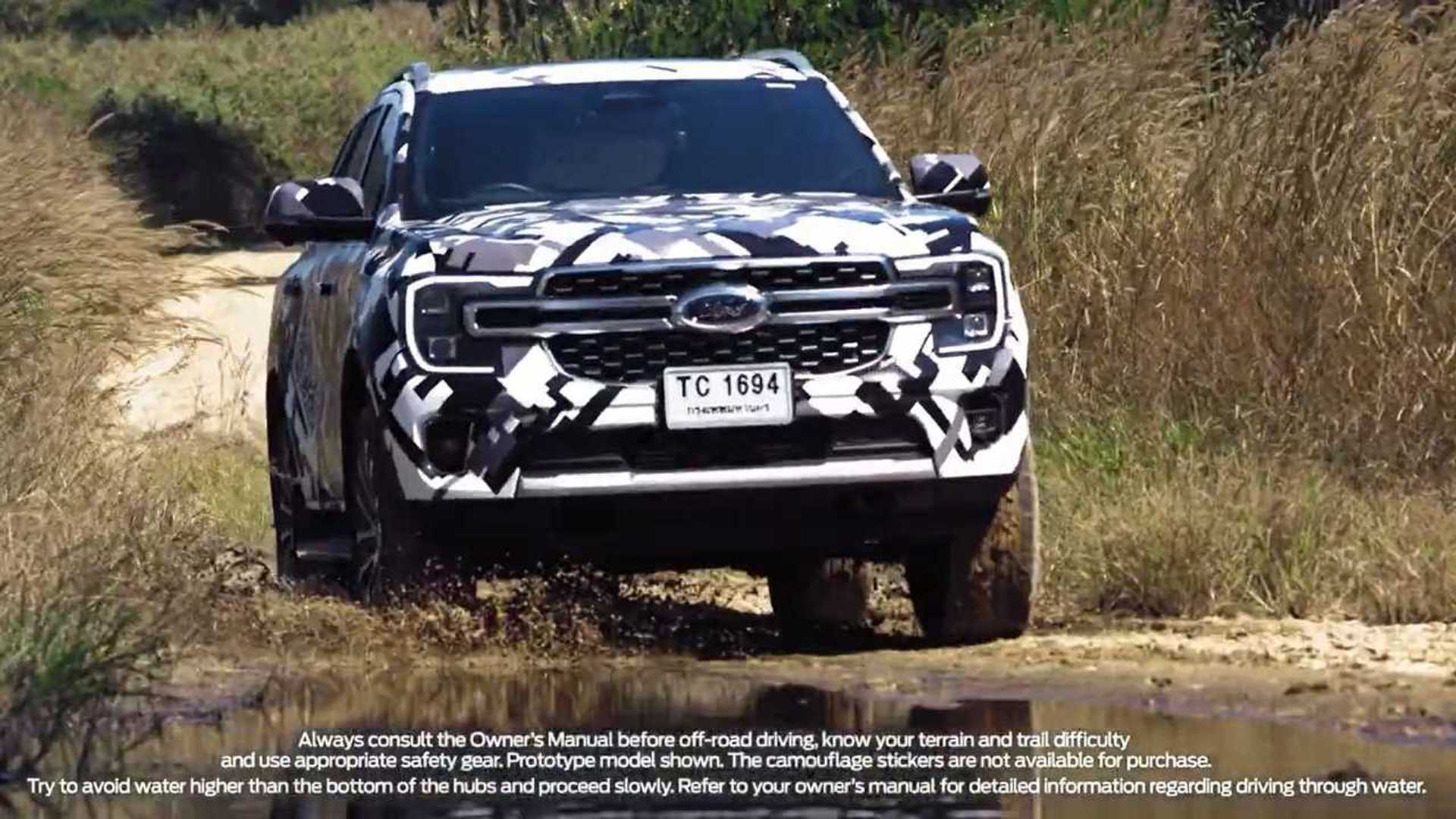 El Ford Everest 2022 crea expectación con una serie de teasers