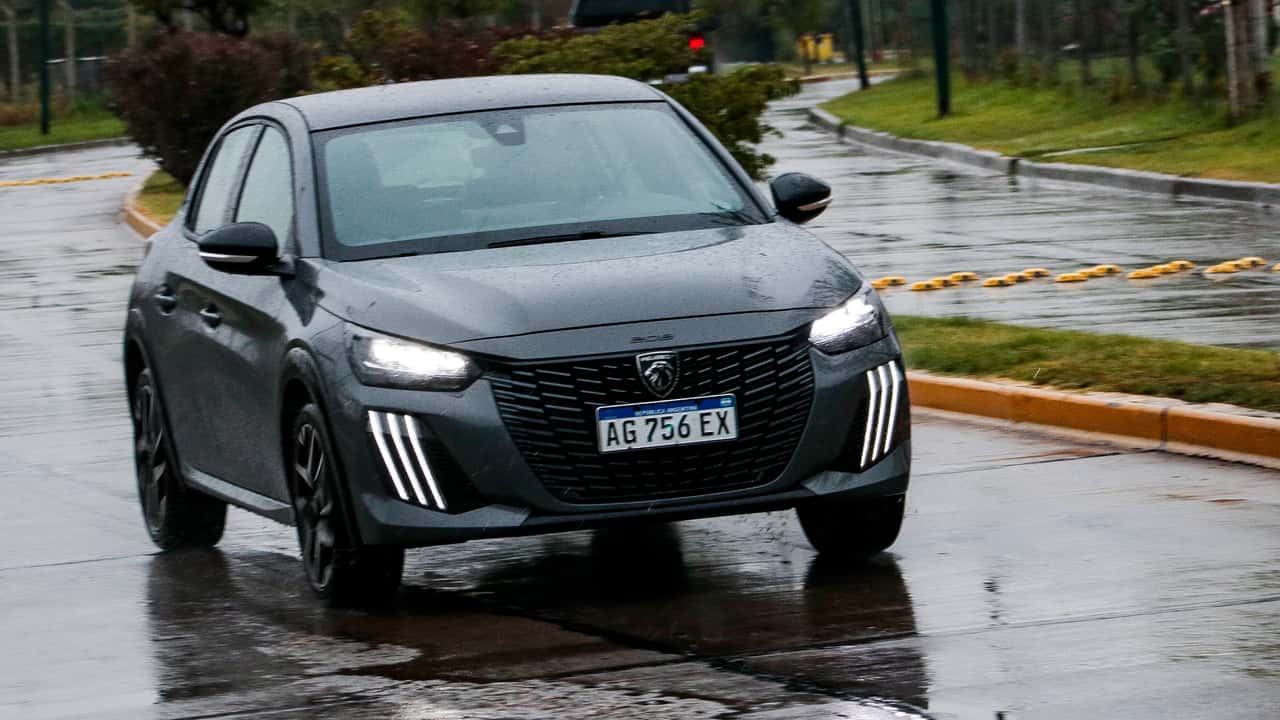 Crítica: Peugeot 208 GT T200 (2025)