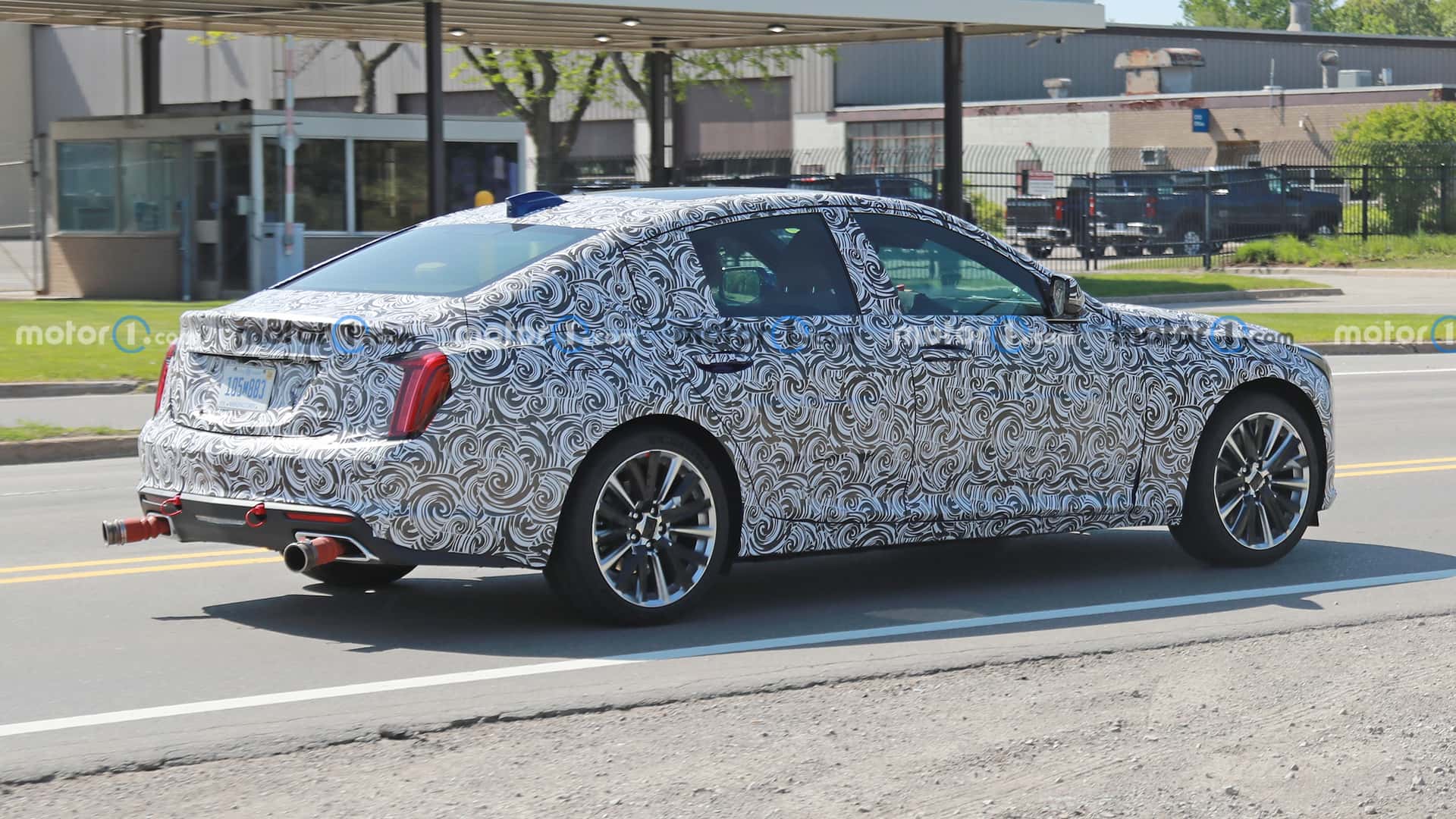 2024 Cadillac CT5 facelift - 캐딜락 CT5 페리 스파이샷 : 클리앙