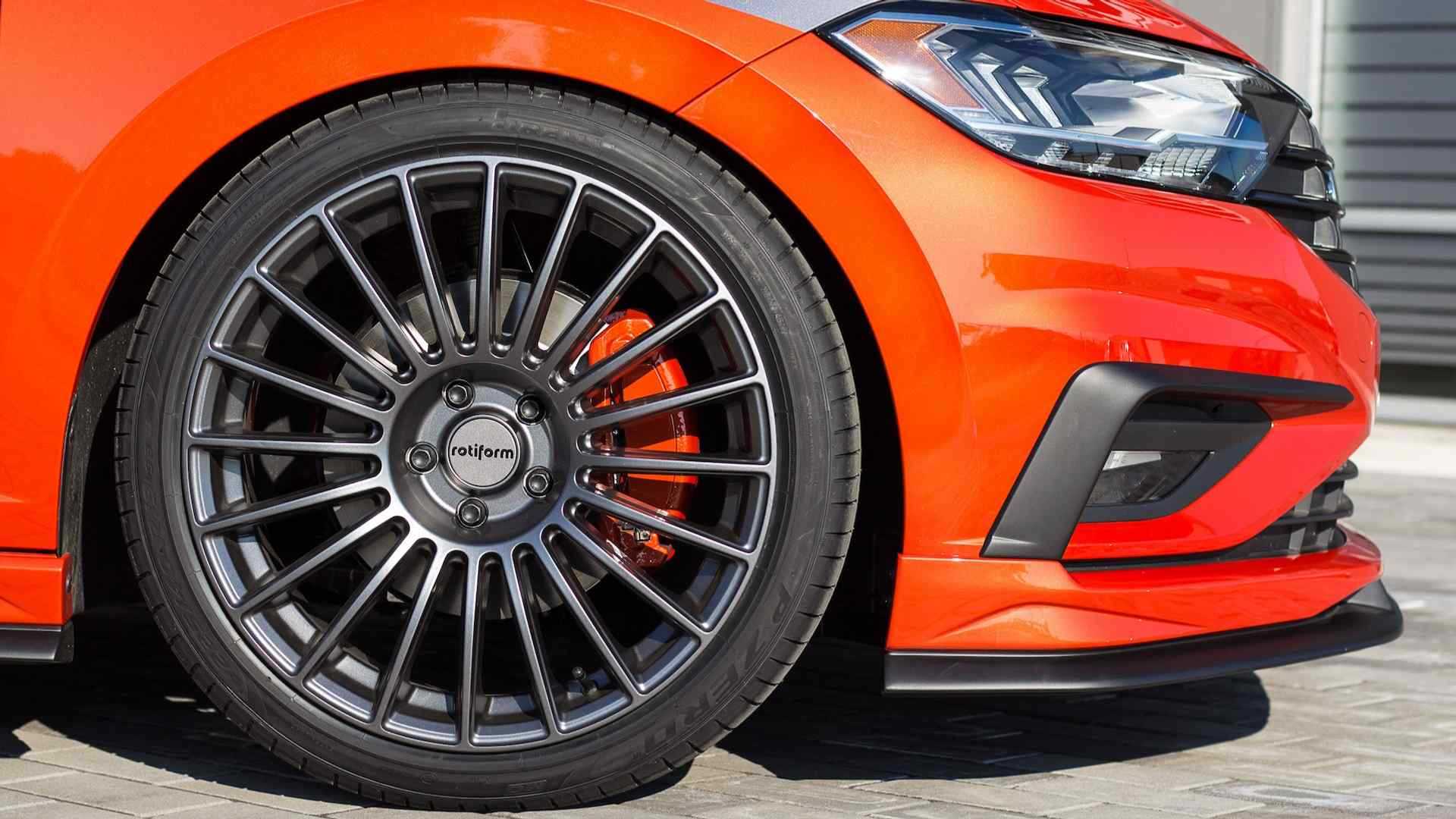 Novo VW Jetta ganha visual agressivo em versões preparadas para o SEMA