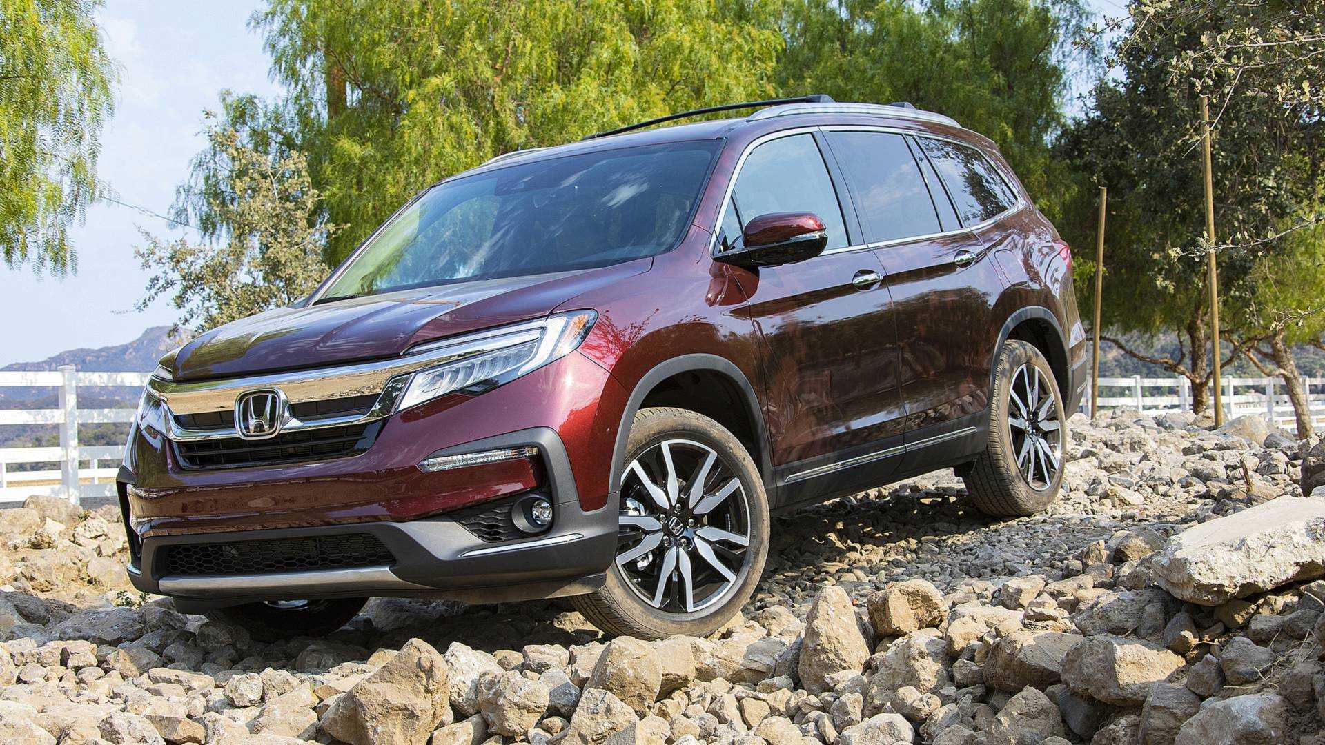 Honda Dealers Want Large SUV Above Pilot And An AWD Sedan