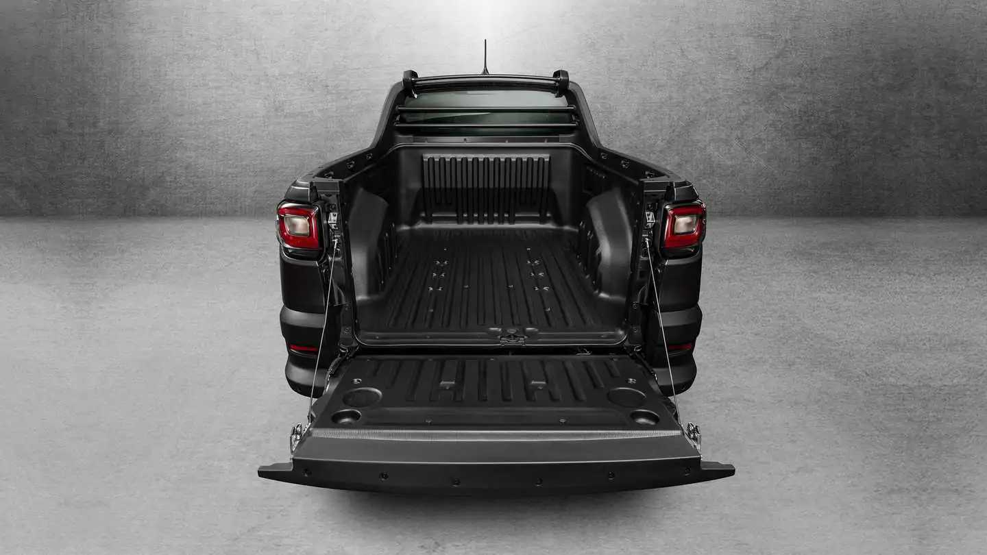 Nova Fiat Strada 2021 Cabine Simples: veja fotos e detalhes