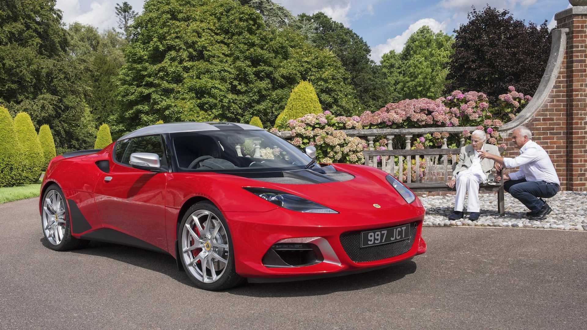 La co-fondatrice de Lotus, Hazel Chapman , est décédée