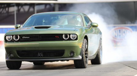 Dodge Challenger R/T Scat Pack 'Angry Bee' Ready To Drag Race