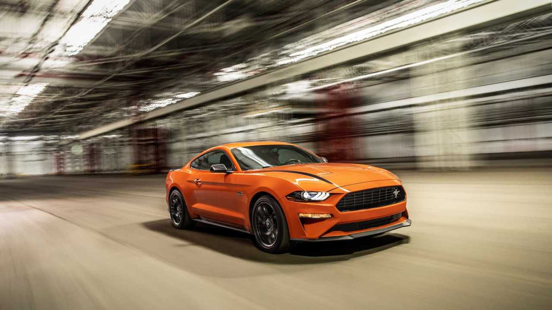2019 Ford Mustang High Performance Package 330 bg'le geldi