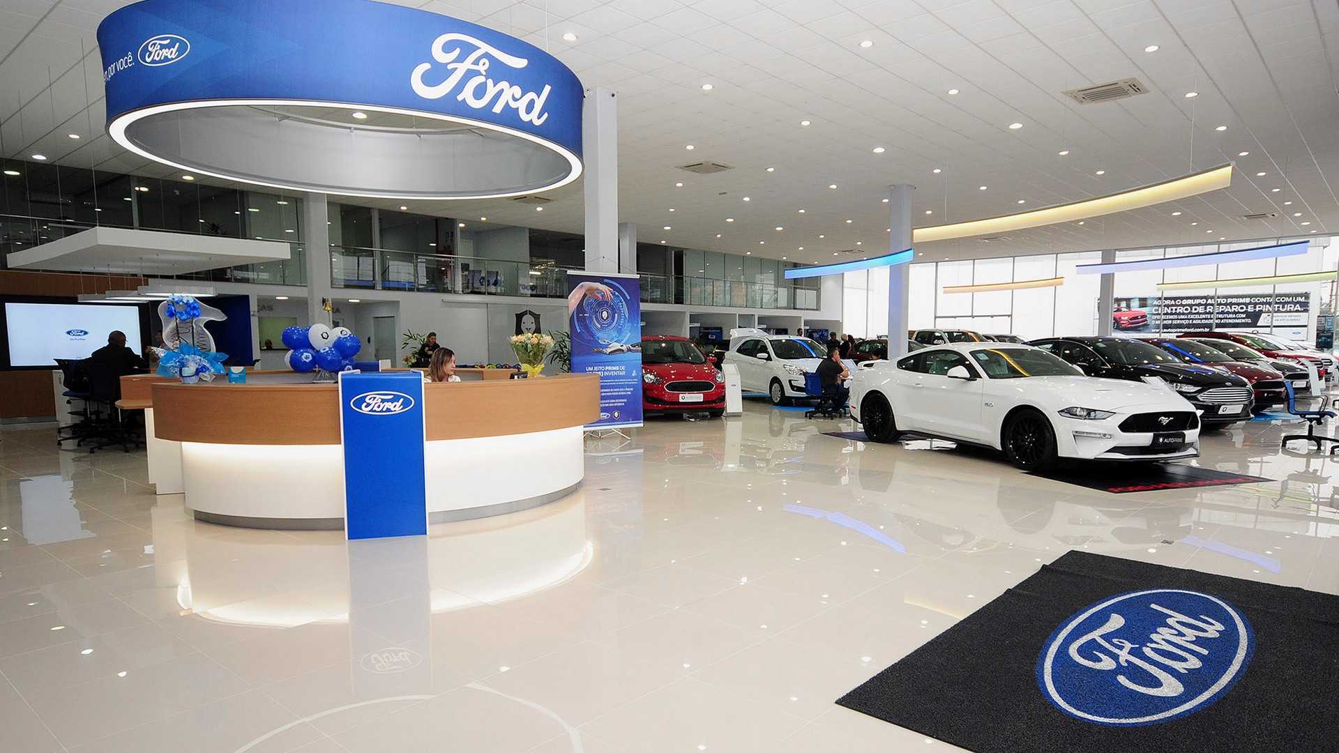 Ford inaugura 1ª concessionária no Brasil com novo padrão global