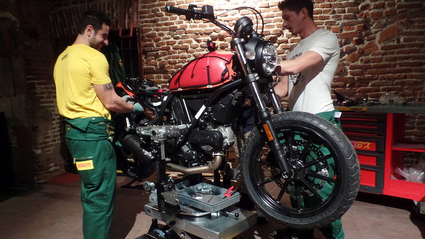 Ducati Adds 400cc 'Sixty2' To Scrambler Lineup - EICMA 2015