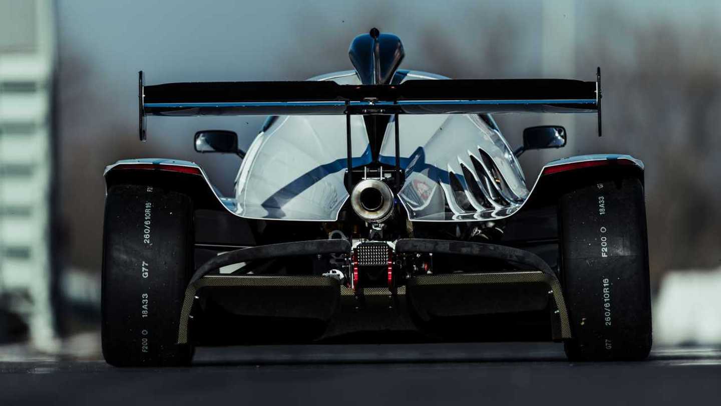 Praga R1: el deportivo de 643 kilos con motor Alpine