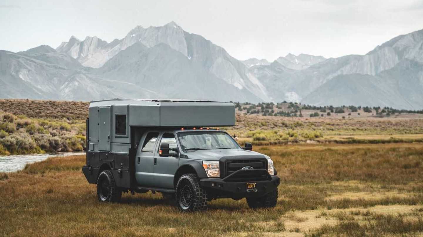 A la venta este espectacular Ford F-550 'Adrift', al estilo overlander