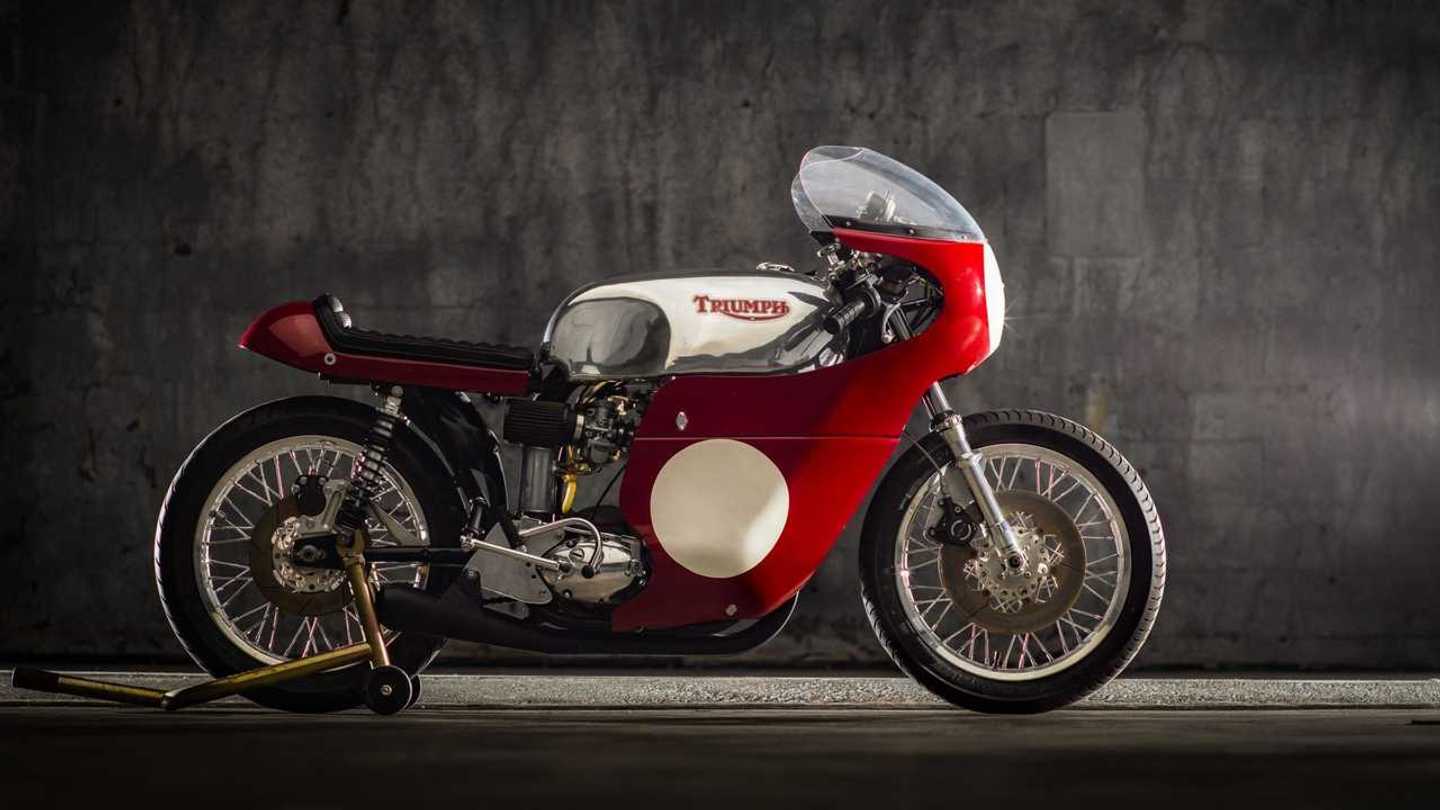 This 1972 Triumph Trackmaster Race Replica Is A Stunner