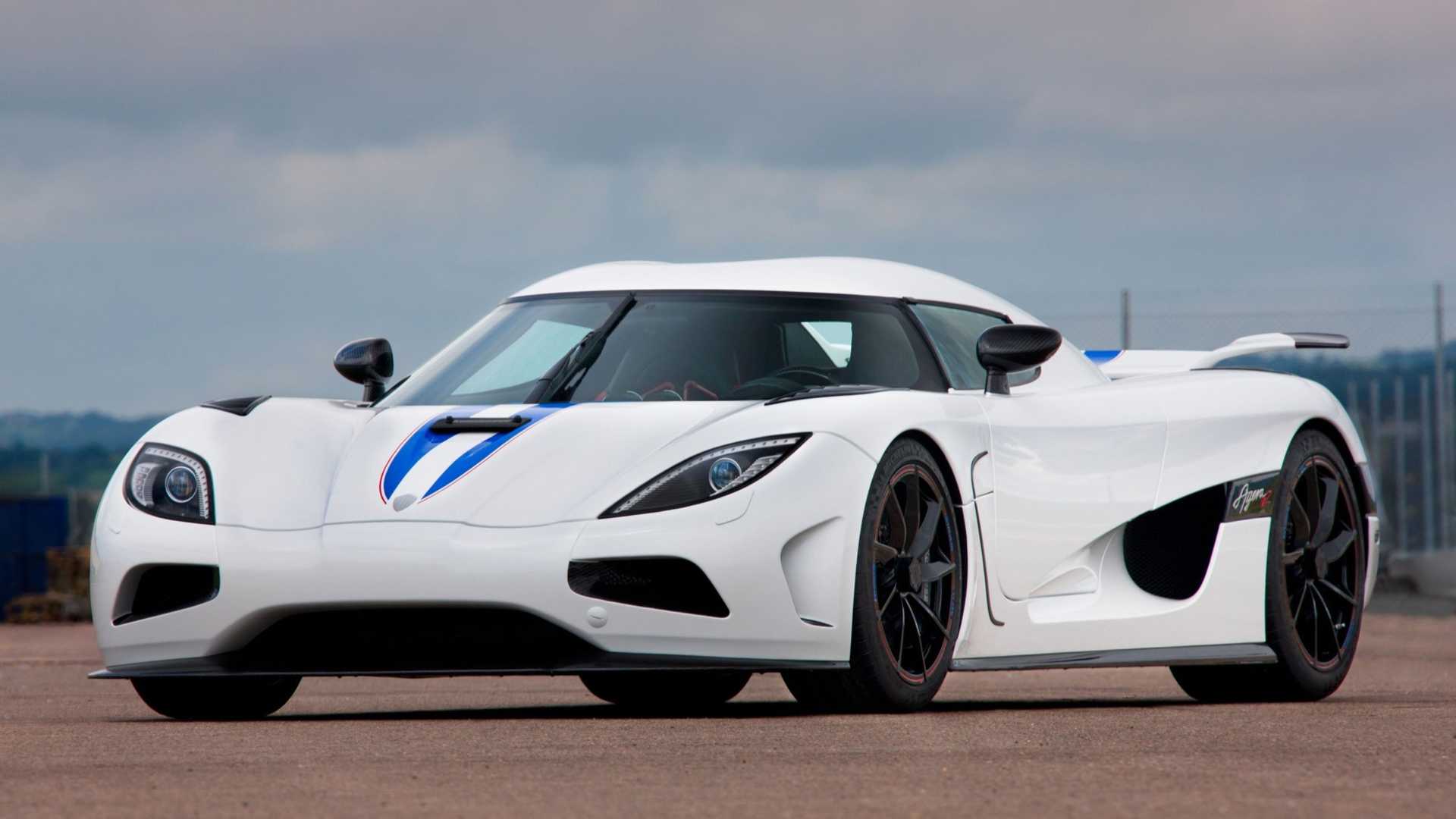 Fastest Cars In The World (2023 Update) | Motor1.com