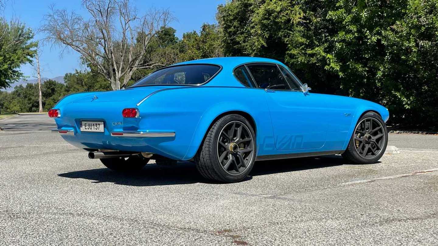 1964 Volvo P1800 Cyan First Drive Review: Carbon Copy