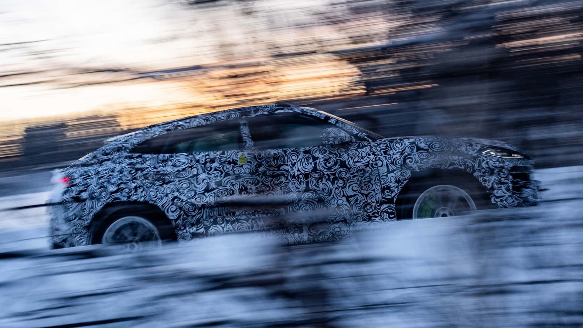Le prime foto della nuova Lamborghini Urus