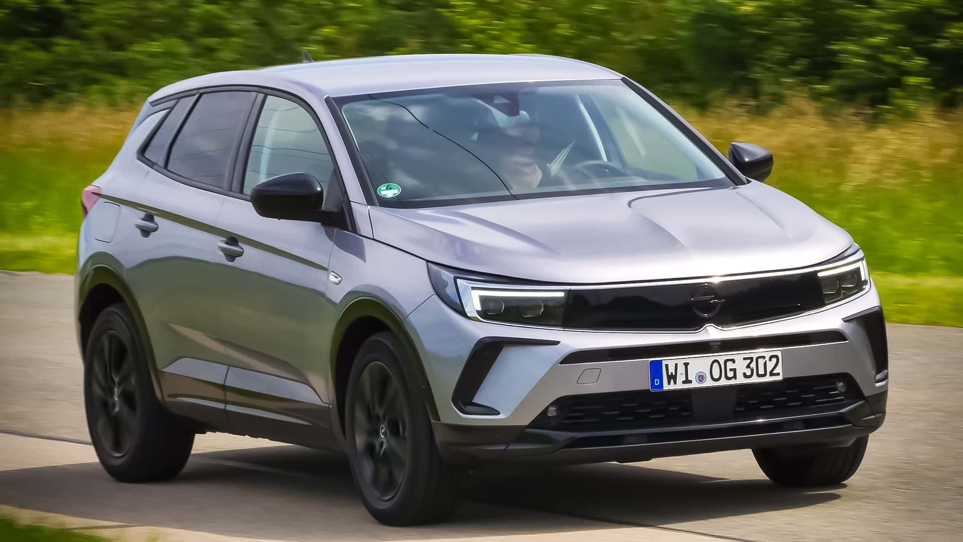 Opel Grandland Hybrid (2024) im Test: Alte Schale, neuer Kern