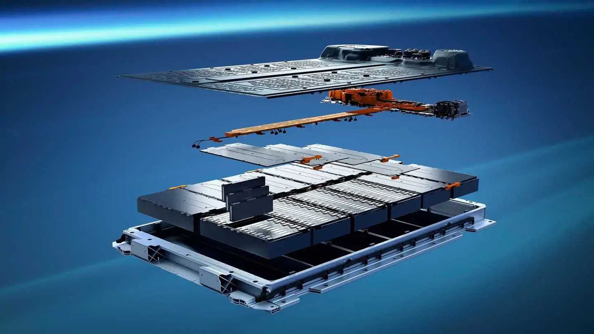 Mercedes-Benz ouvre une usine de batteries pour des SUV électriques