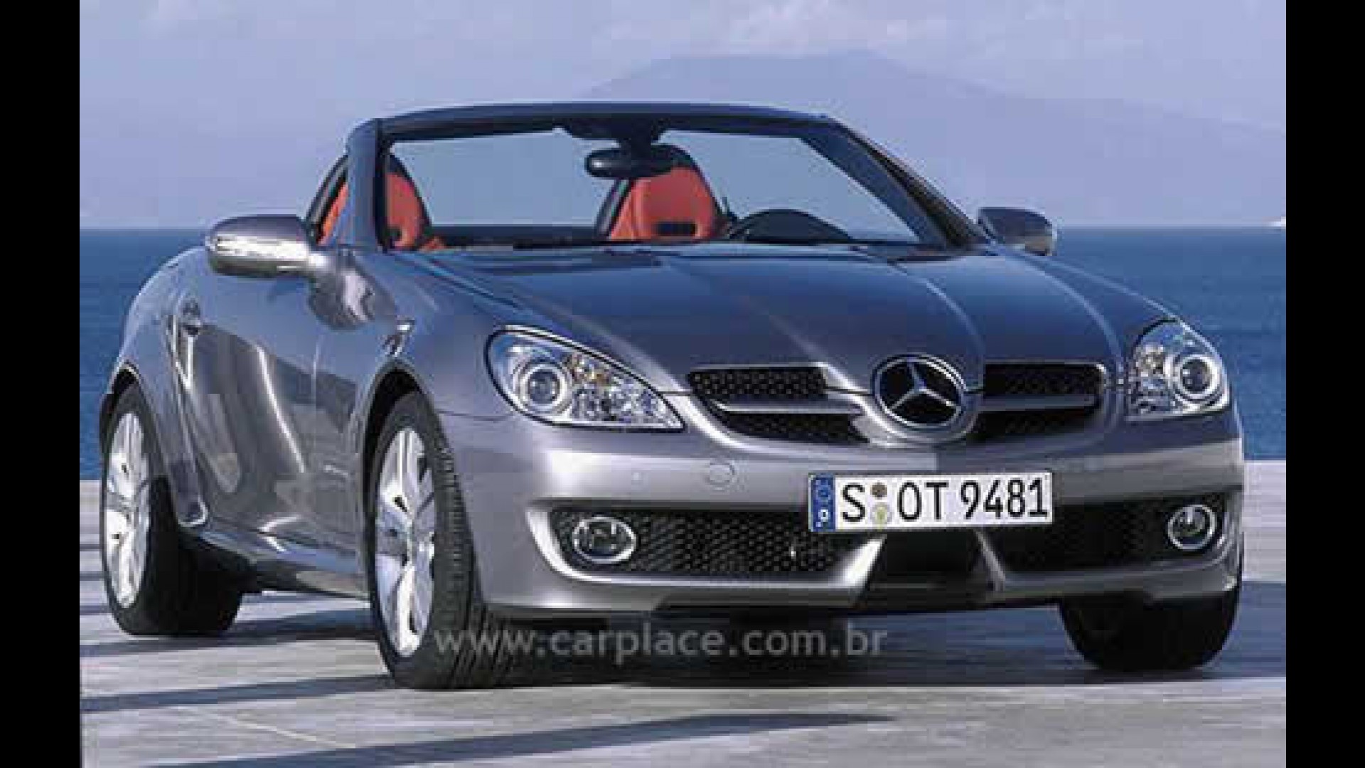 Nova Mercedes Benz SLK ganha motores mais potentes e eficientes