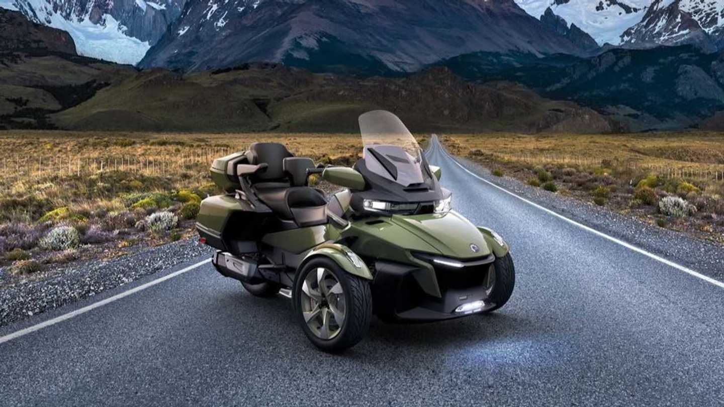 Can-Am Seeks To Attract Younger Riders With Its 2021 Model Range