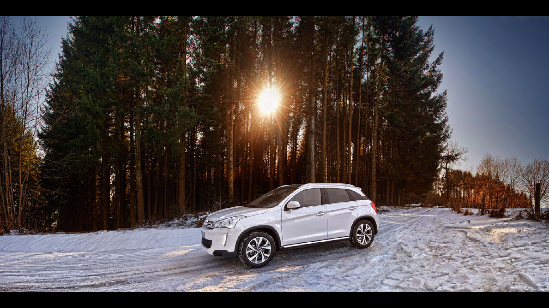 Citroen C4 Aircross: SUV compatta, confortevole e in stile DS