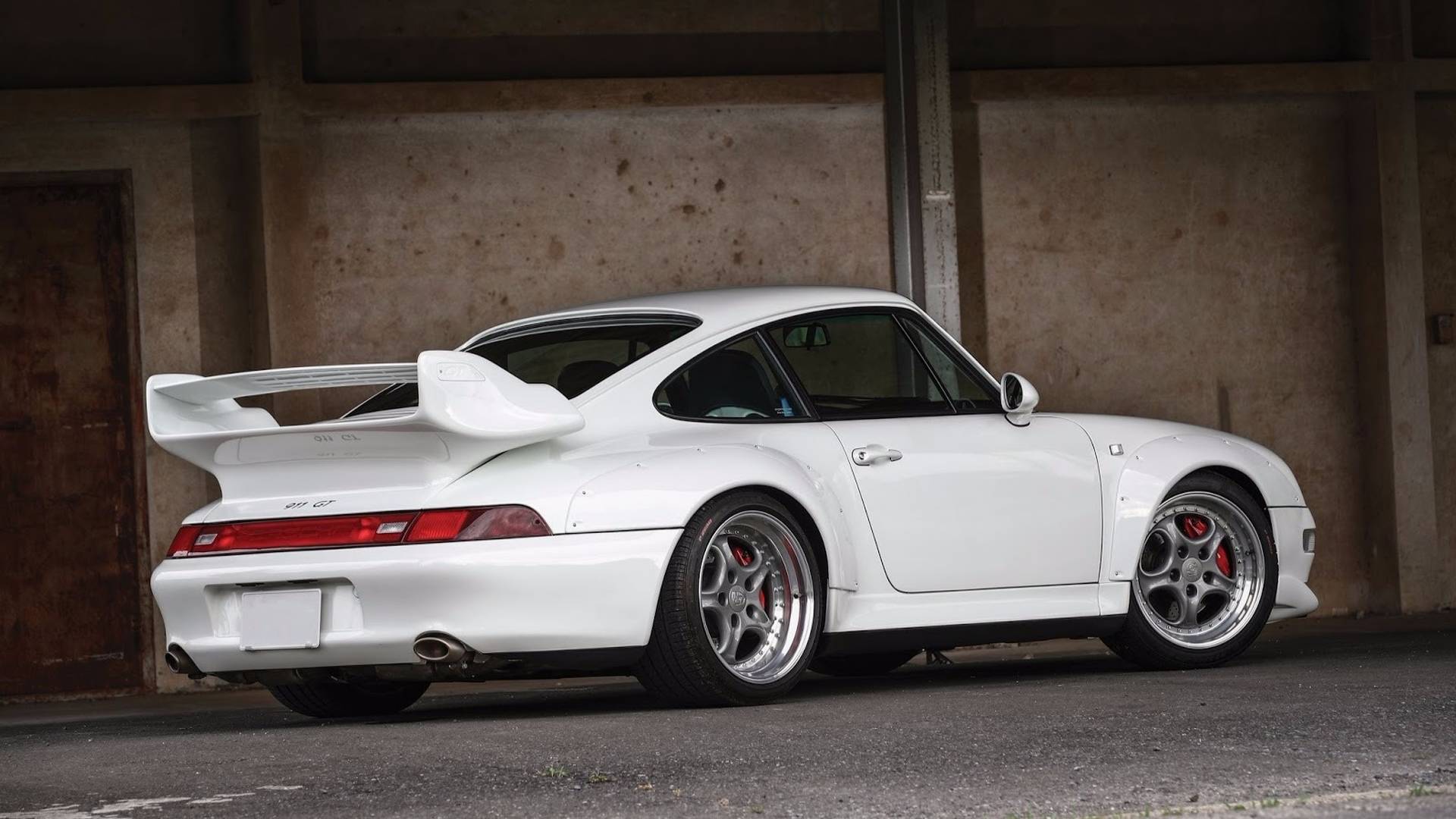 Un increíble Porsche 911 GT2, de 1996, a subasta