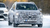 Neuer Mercedes GLB (2026) als Erlkönig erwischt