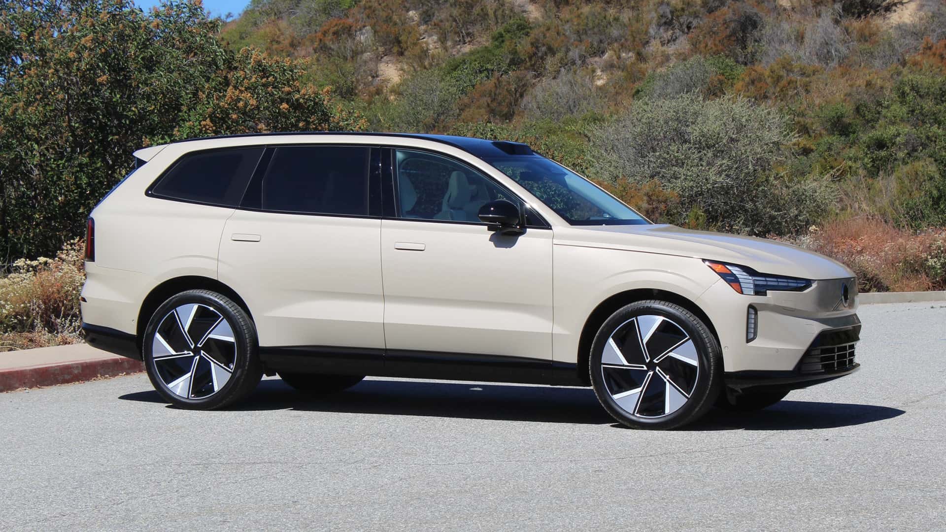 Volvo EX90 - Competing Products - Blue Oval Forums