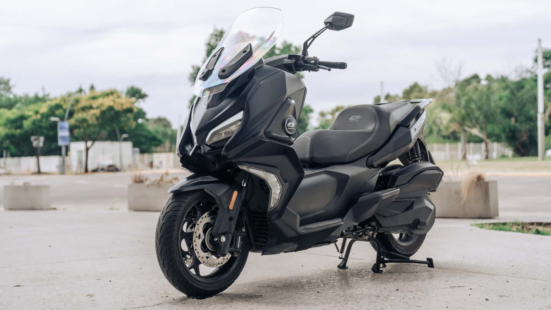 En el garage de Motor1: QJ Motor Fort 350