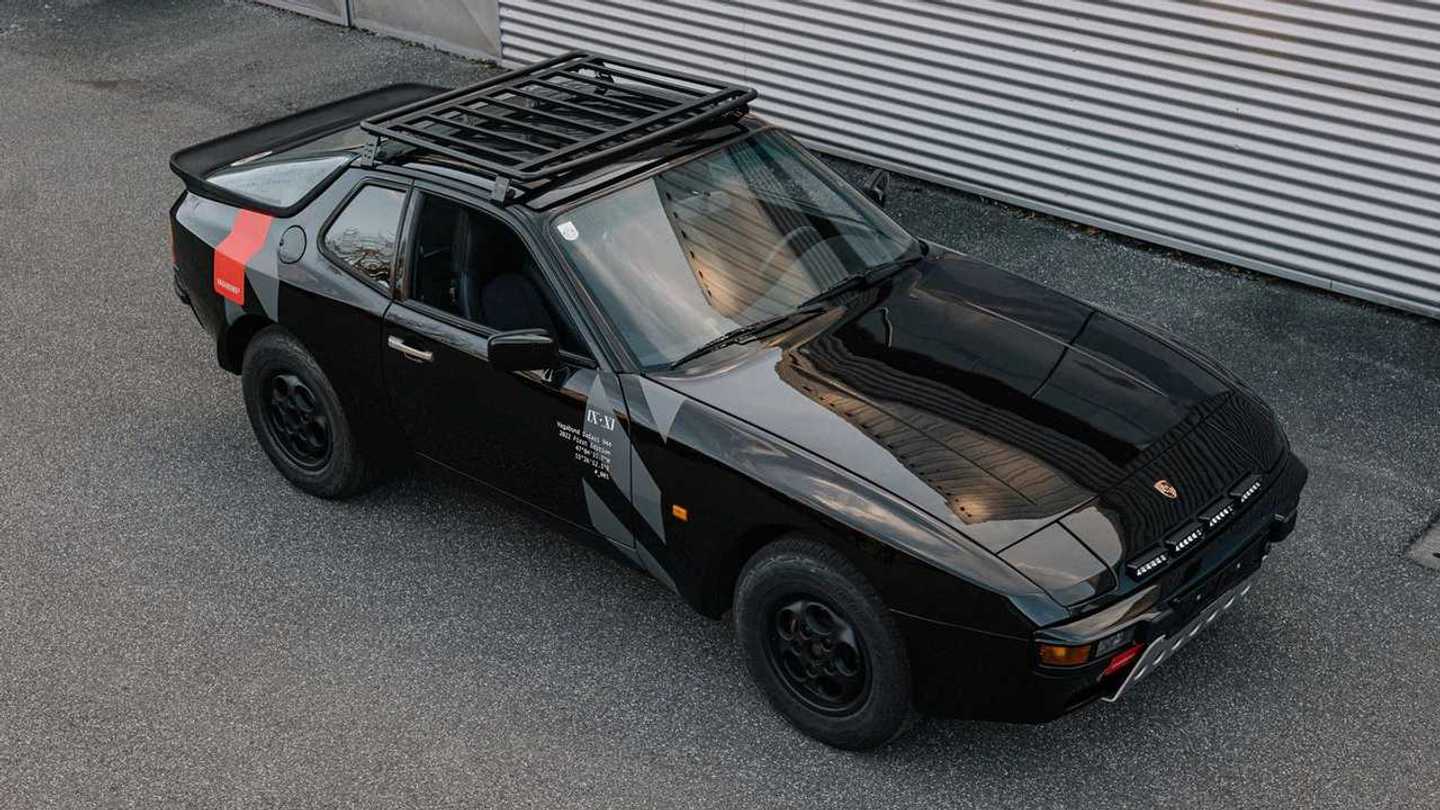 La Porsche 944 diventa un bolide da offroad