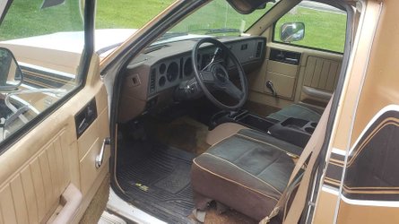 This Chevrolet S-10 Custom Dually Camper Is Rarer Than A LaFerrari