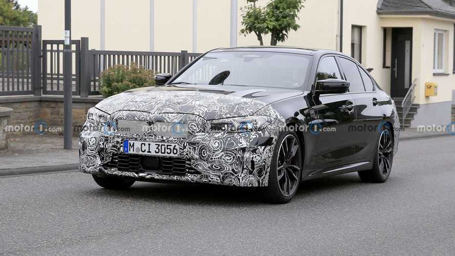 2022 BMW M340i FL 위장막 사진 : 클리앙
