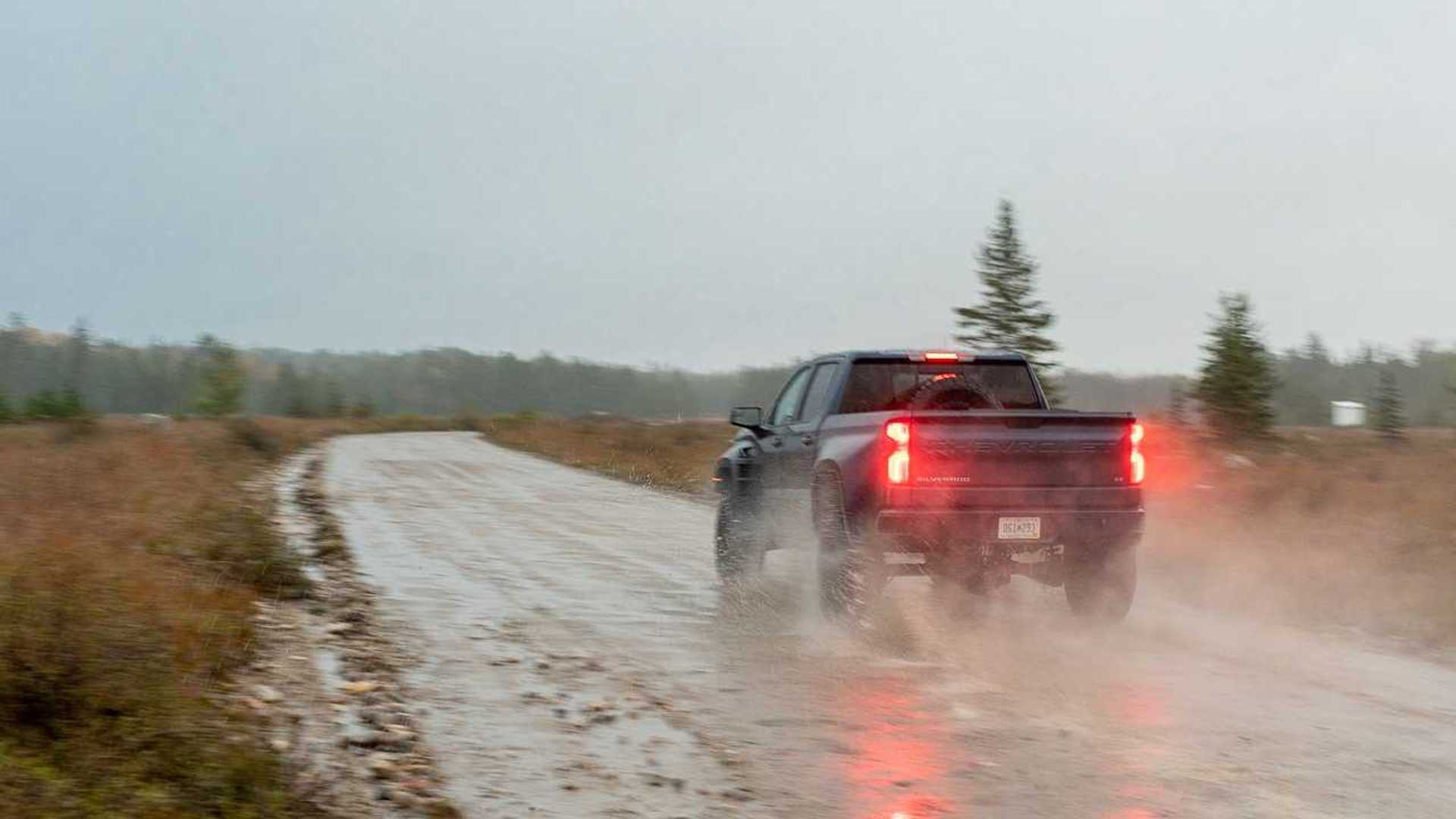 Blacklake XT1 First Drive: Promising, But Problems Abound