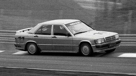 Encontramos el Mercedes-Benz 190E de Ayrton Senna... ¡y sigue circulando!