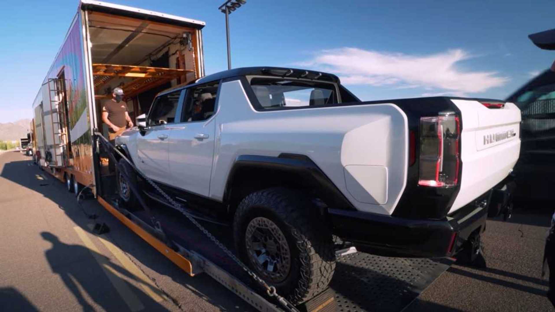 Check Out What The Hummer EV Looks Like Underneath (optional title)